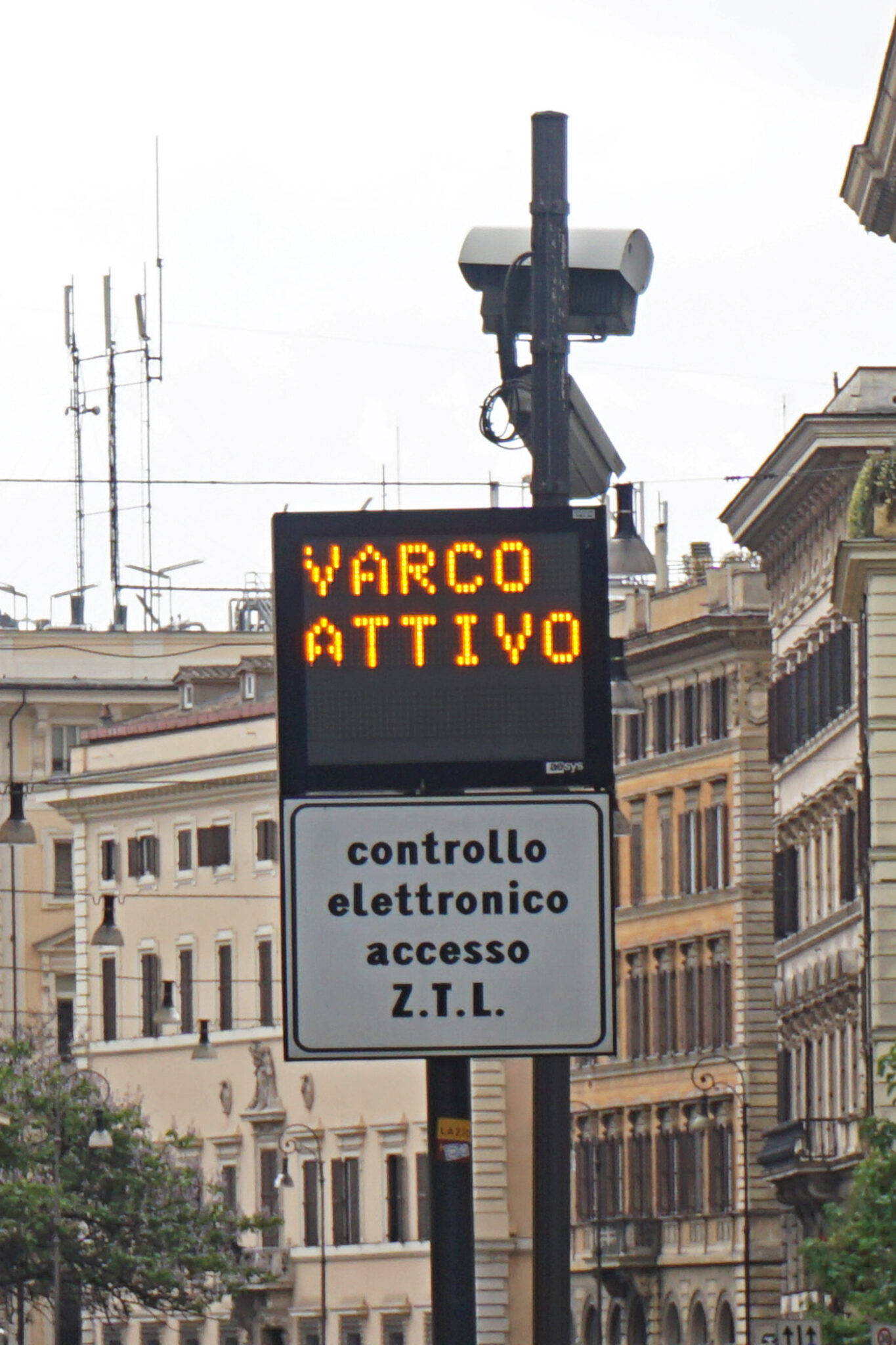 Confesercenti Modena: ZTL estesa a tutto il centro storico